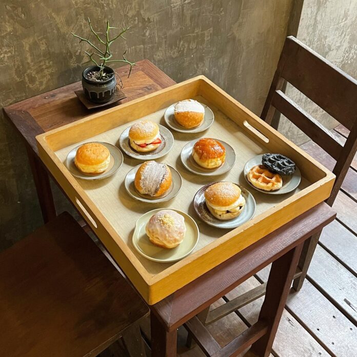 เมนู ราคา Mooh เชียงใหม่ โดนัทไม่มีรู เจ้าดังย่านนิมมาน - menuinthai.com